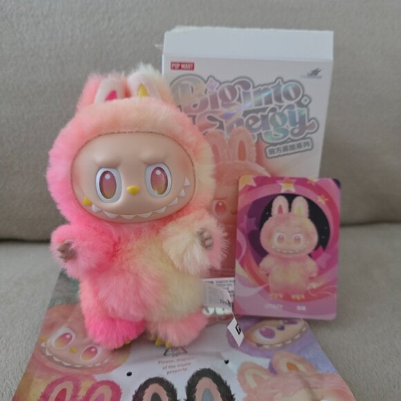 POP MART | Accessories | Pop Mart Labubu The Monsters V3 Big Into ...